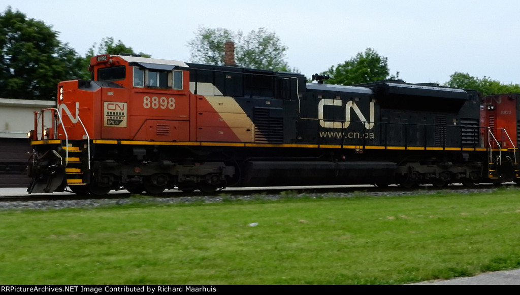 CN 8898